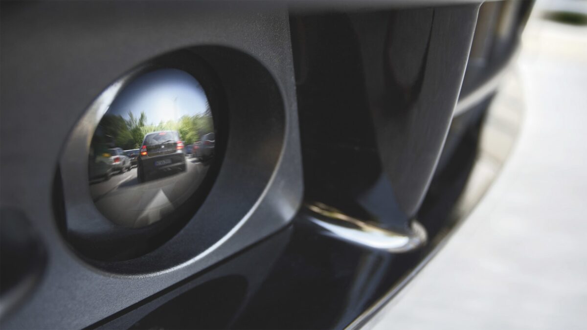 BMW develops new road-sensing tech to optimise performance - Self ...