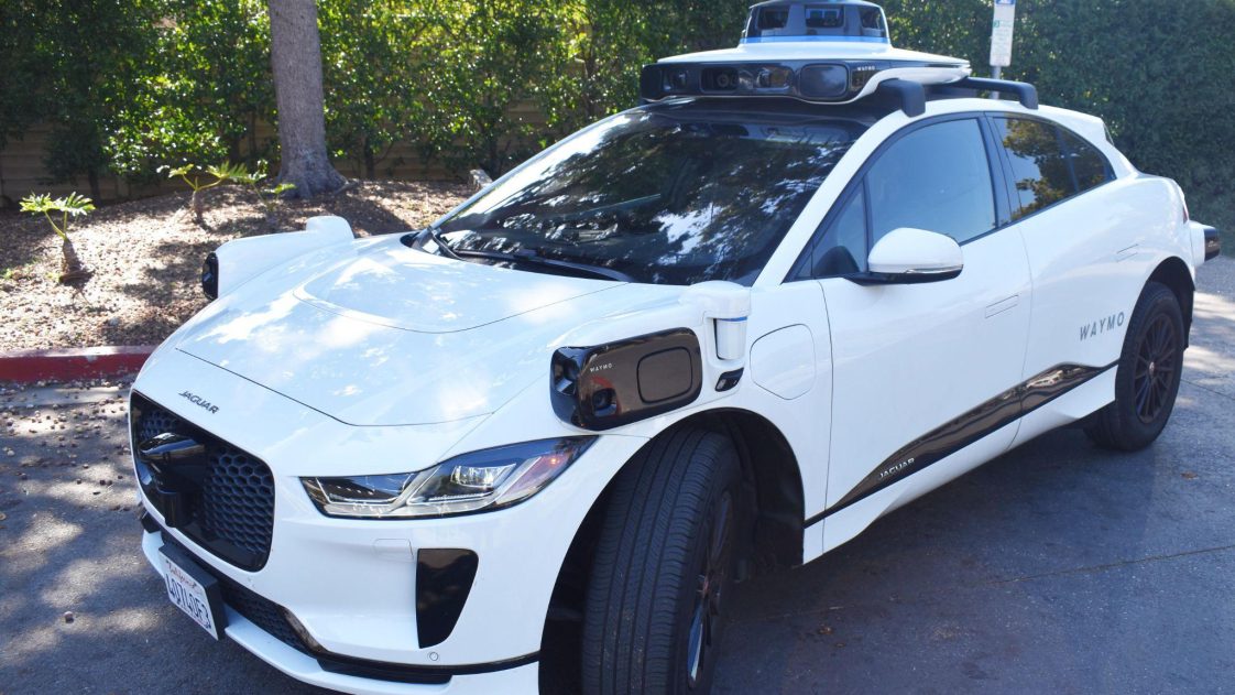 Korea unveils autonomous driving, commercial drone service roadmap ...