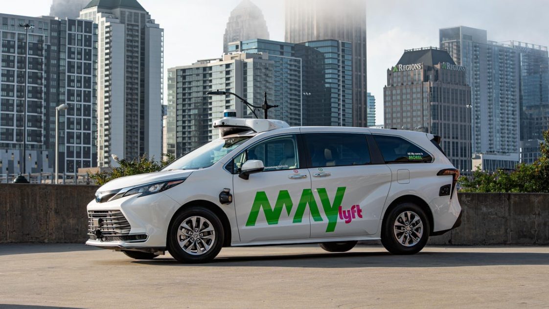 May Mobility and Lyft's Self-Driving Partnership Hits the Road in ...