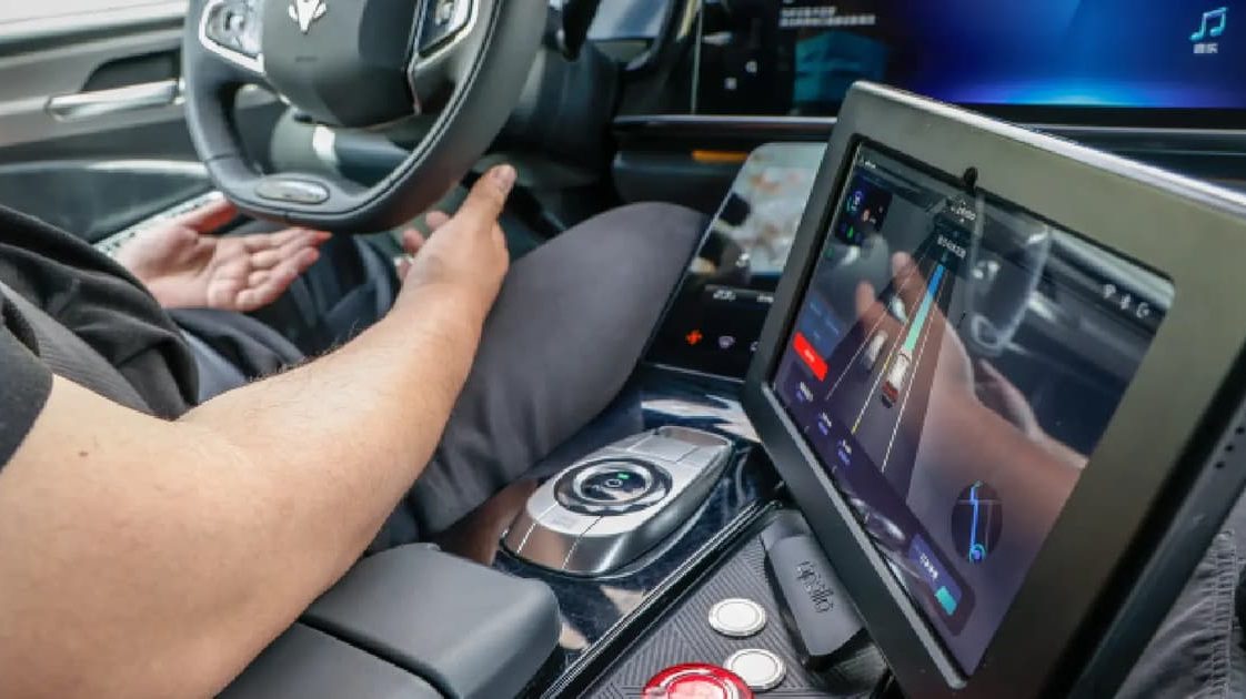 Lyft and Motional unveil driverless robotaxi in Vegas - Self Driving ...